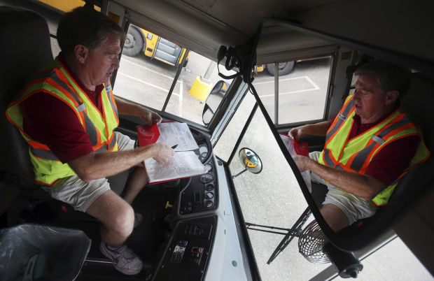 Driver shortage disrupts Vail school day