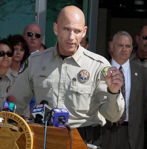 Arizona attorney general to probe Babeu charges, at his request