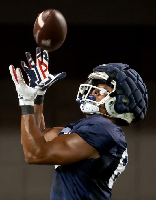 Arizona Wildcats release first depth chart of season