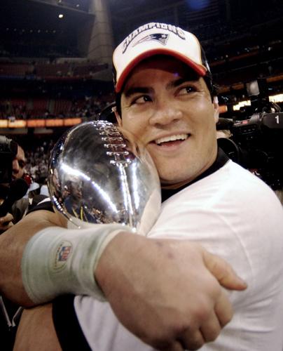 Tedy Bruschi, Lance Briggs named nominees for Pro Football Hall of Fame ...