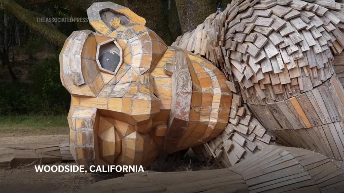 troll face evade theme