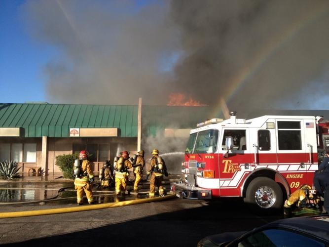 Four-alarm fire in Tucson damages strip mall | News | tucsonlocalmedia.com