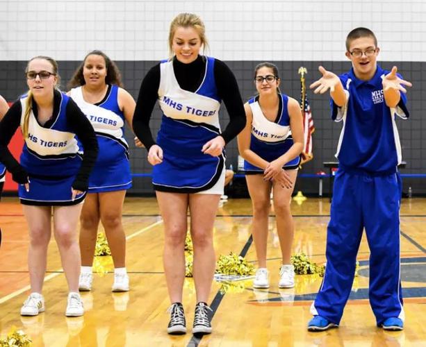 Marana Special Olympics cheer team makes gold | News | tucsonlocalmedia.com
