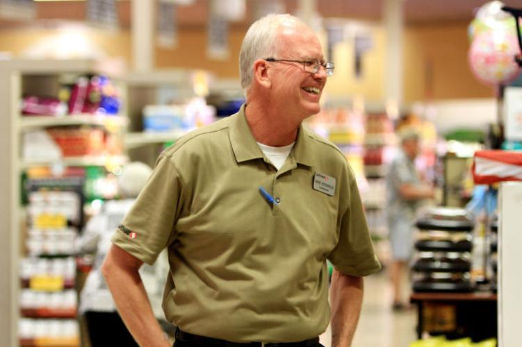 Beloved Safeway manager says farewell | News | tucsonlocalmedia.com