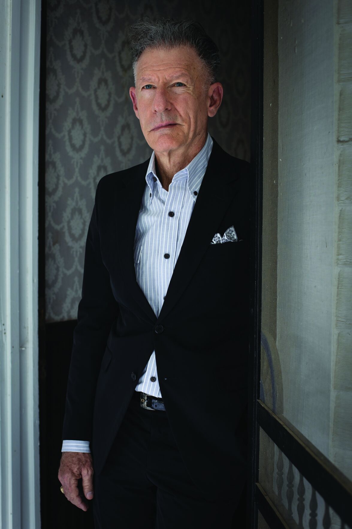 Family Man: Lyle Lovett is inspired by his children | Livenup ...