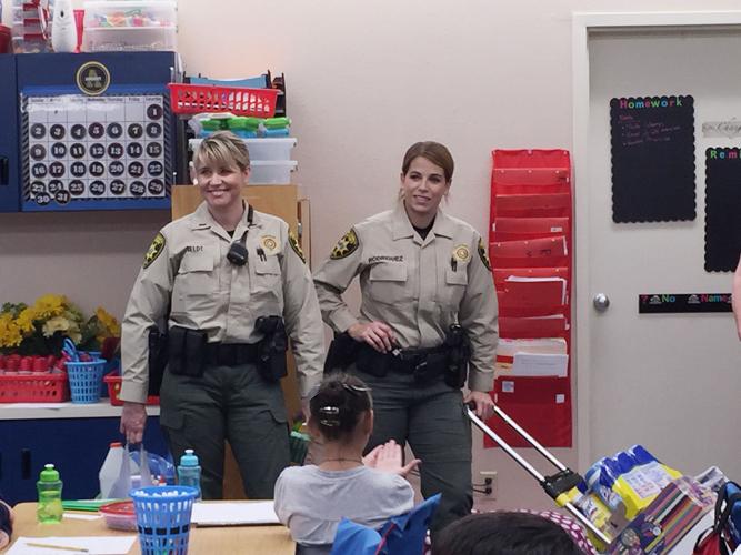 Roadrunner Elementary School receives two special gifts | News ...