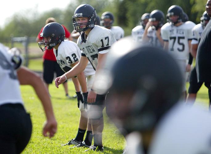 Mountain View seniors look to establish normalcy in 2012 season ...
