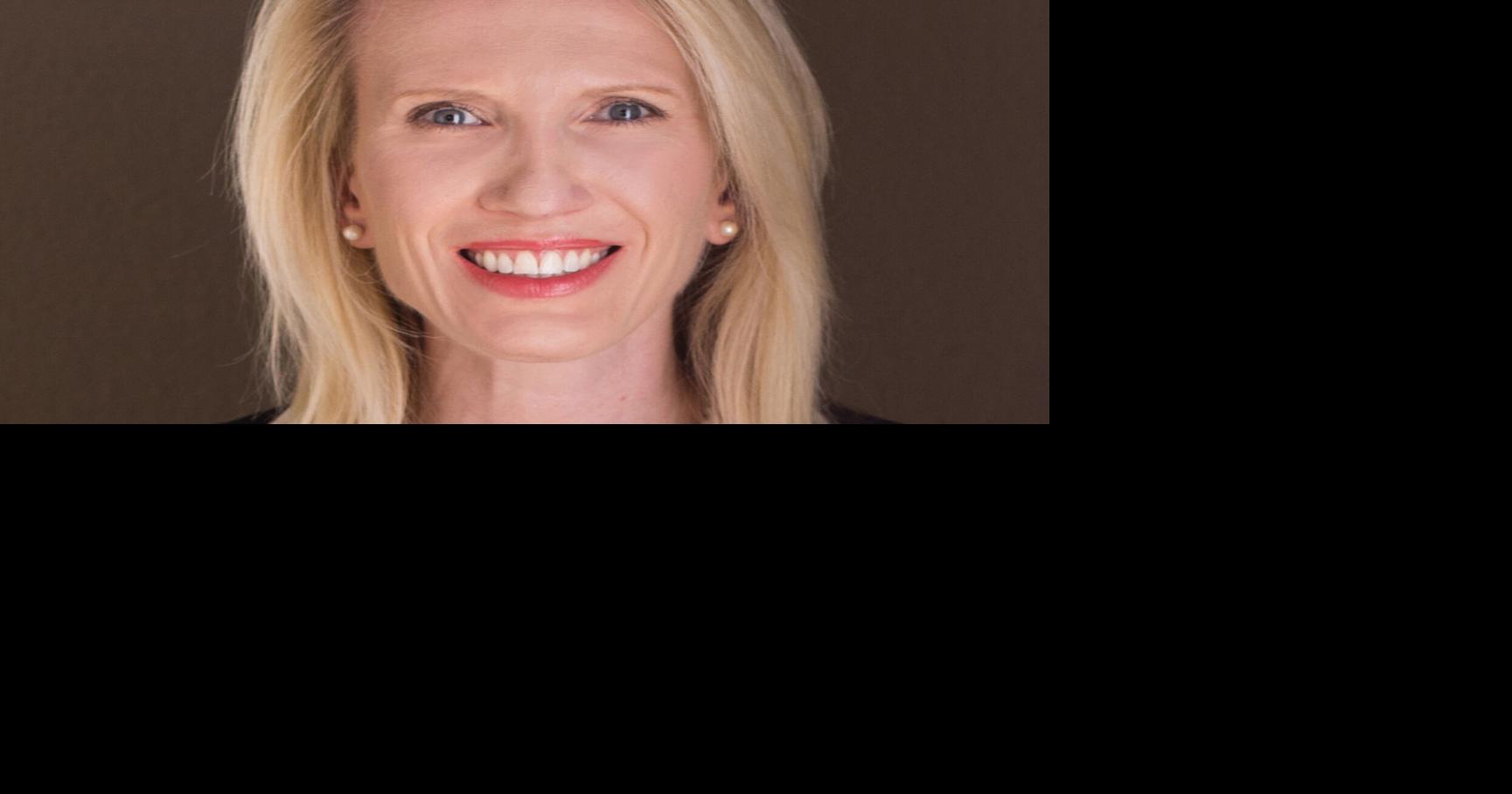 Lisa Bayless connects real estate, love of helping people | Features ...