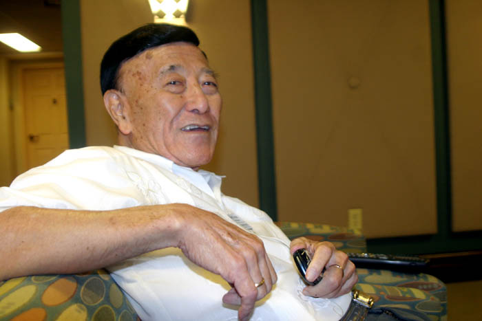 Looks Japanese, speaks Spanish Must be all American | Oro Valley ...