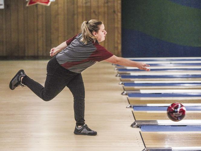 Severance, Badger help Hawks on lanes | Local News | tuscolatoday.com
