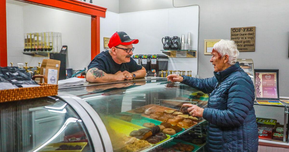 New M-15 coffee shop perks up Millington area | Local News ...