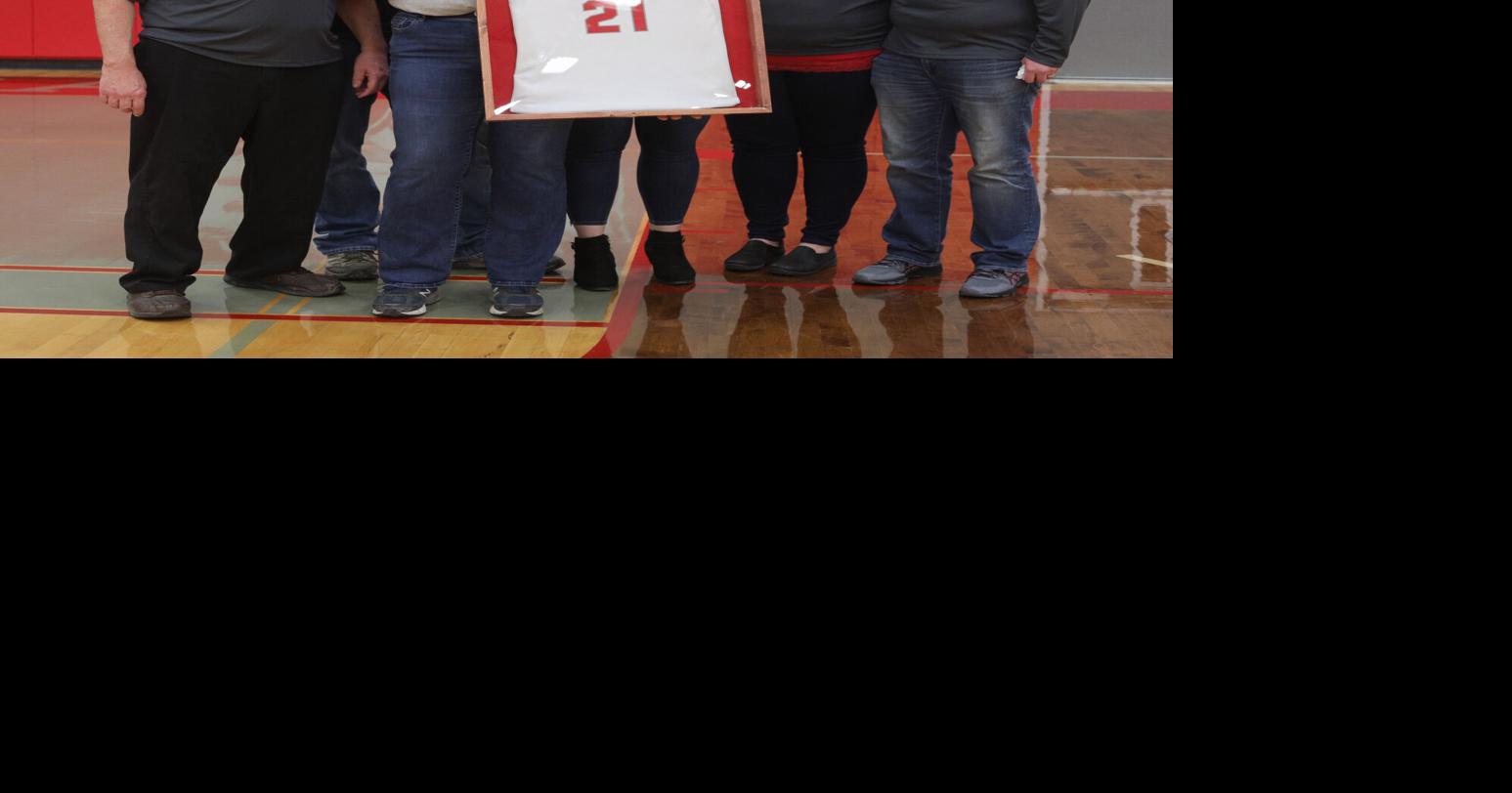 Frahm honored on 'emotional night' | Sports | tuscolatoday.com