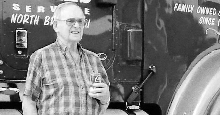 Leo J. Yakes | Obituaries | tuscolatoday.com