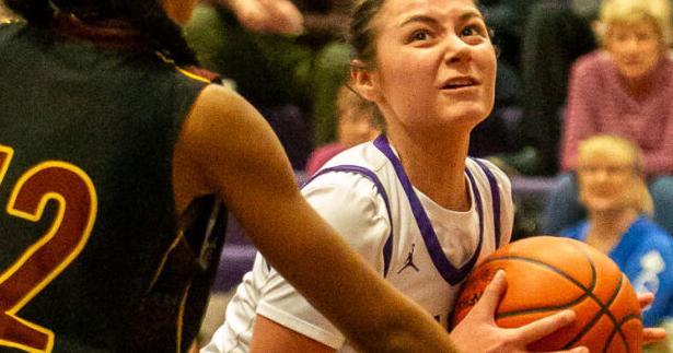 Caro Lady Hoops Clinch BTC White Outright | Sports | tuscolatoday.com