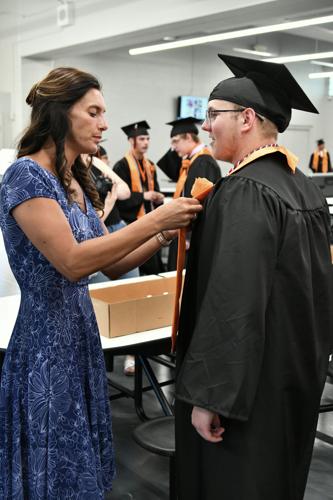 Partridge, Wood lead Vassar class of 2024 | Local News | tuscolatoday.com