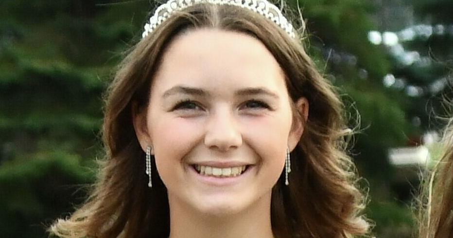Reese Crowns Emma Fisher as 2025 Homecoming Queen | Local News ...
