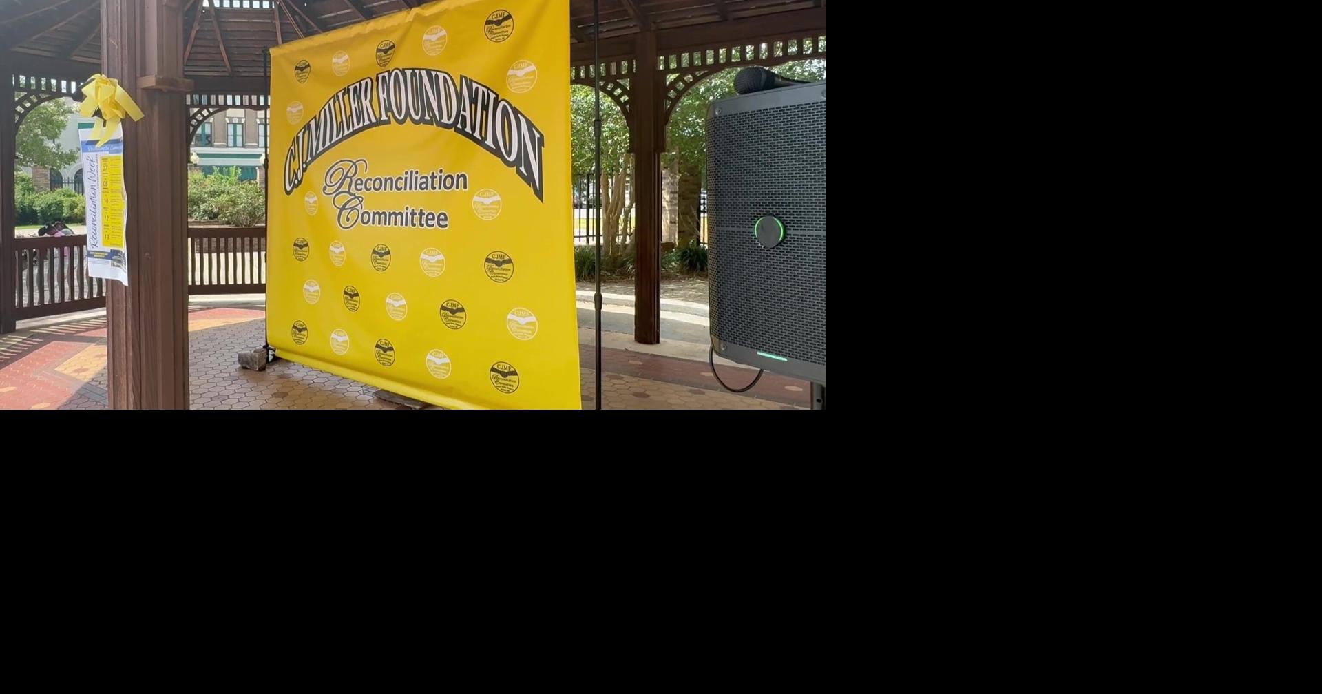 GREAT DAY FOR LEMONADE: Residents gather in downtown Meridian for ...