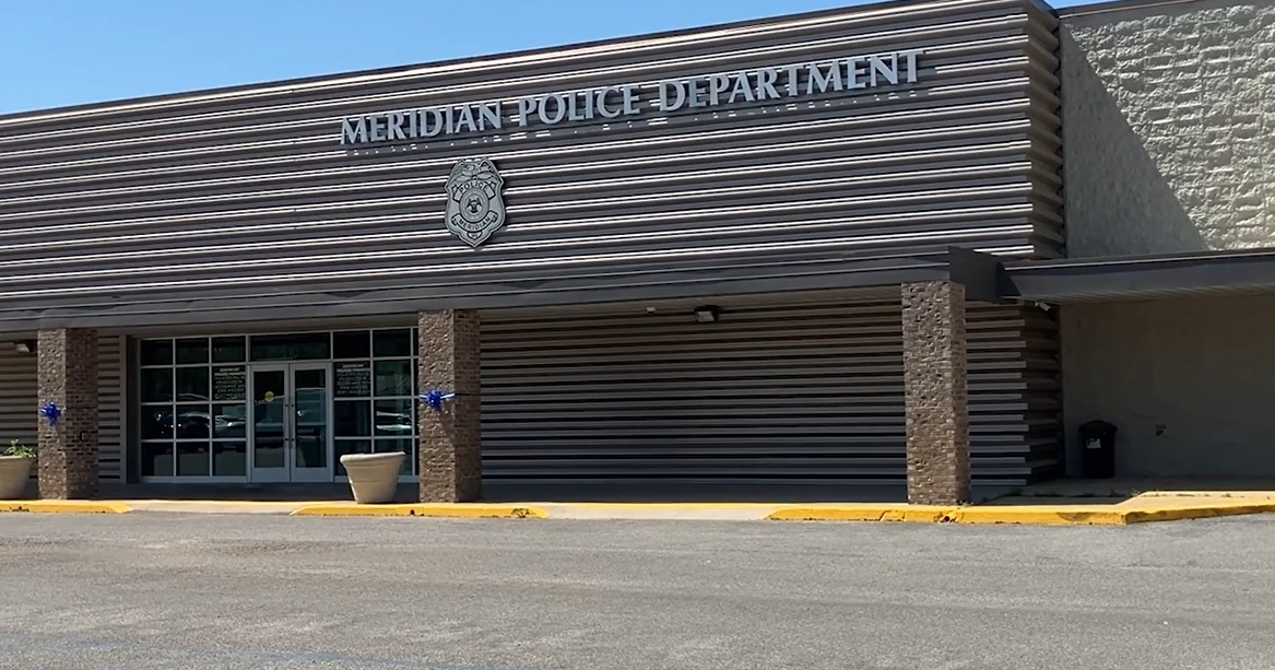 Meridian Police Department honors four officers during promotion event ...