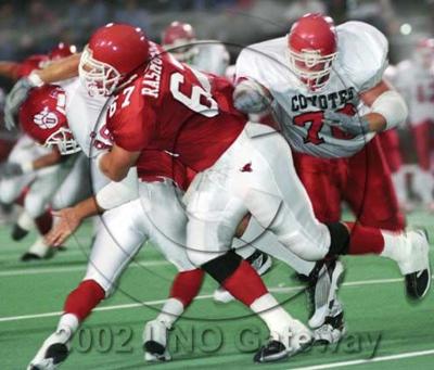 Mav defense stands tall | Archives | unothegateway.com