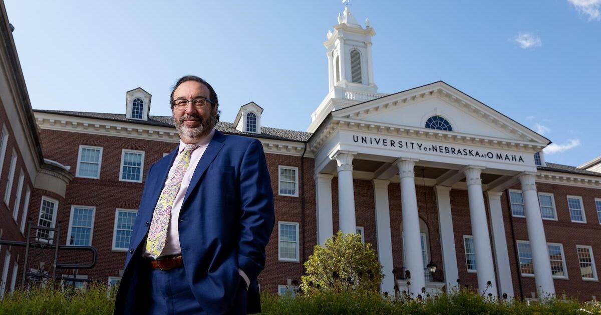 Arts and Sciences Dean steps down after 14 years | University ...