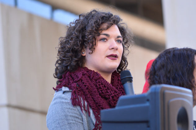 Behind the lens: Omaha folks gather for the Women’s Day March of 2019 ...