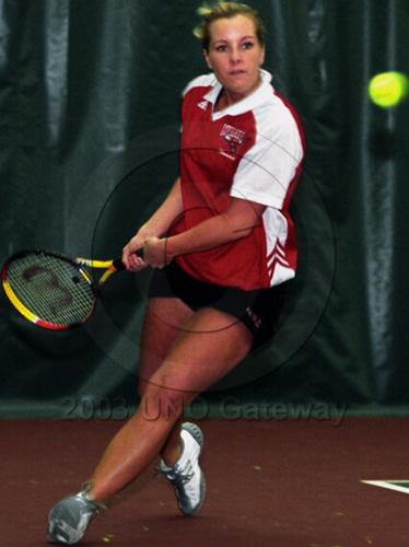 Mav netters top Augie, nearly meet win record | Archives ...