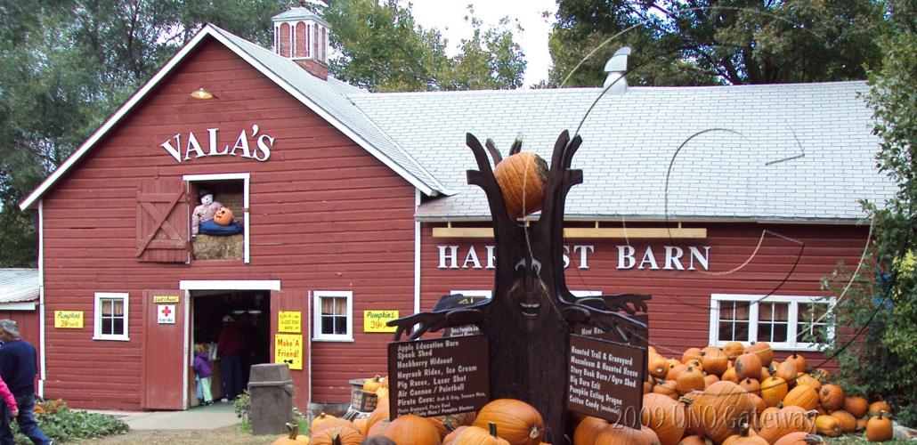 Vala’s celebrates 25 years as metro Halloween hot spot | Archives ...