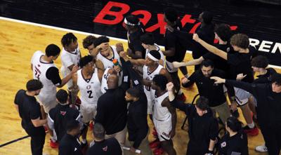 Omaha basketball head coach navigates transfer portal | Online Features ...