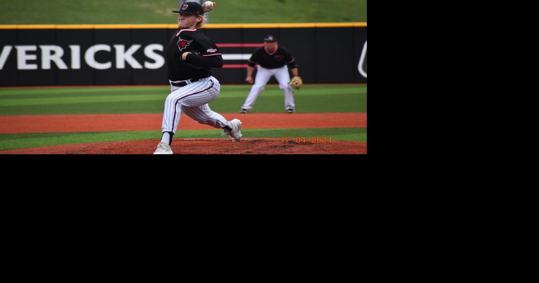 Timmins leads Mavericks to first sweep of the season over BYU ...