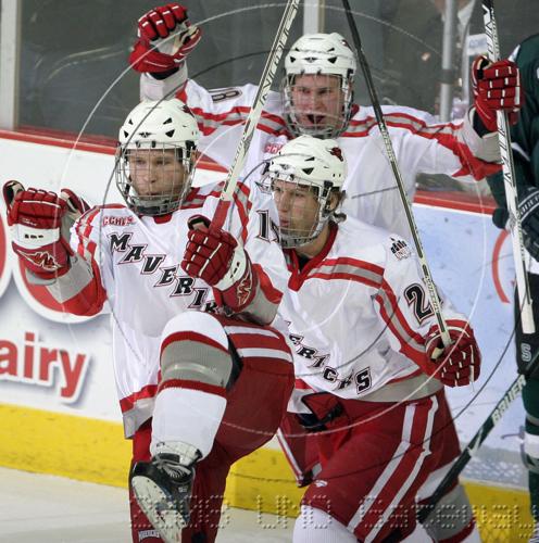 Mavericks to face tough defense, goaltender this weekend | Archives ...