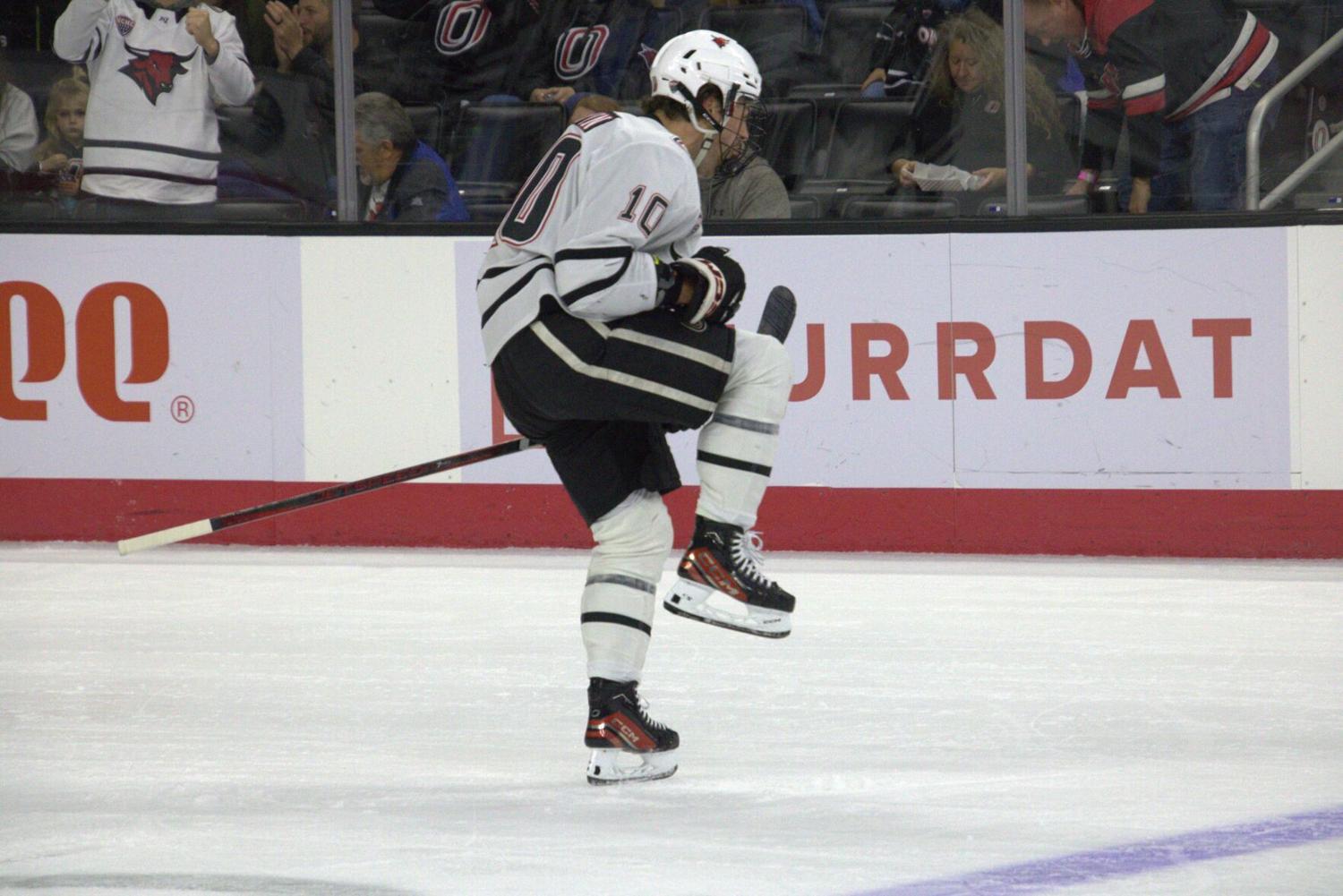 Omaha hockey's Mike Gabinet, Jacob Guevin preview monumental series ...