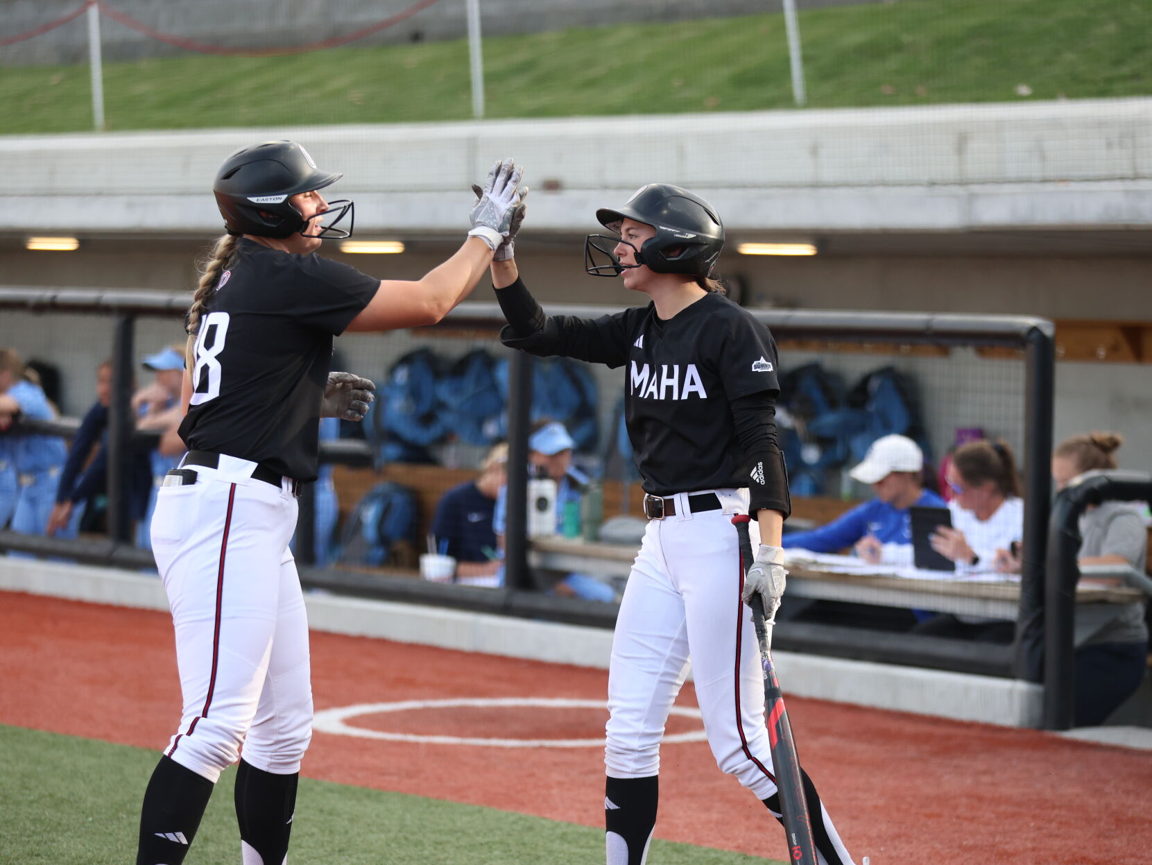 Mavericks split at Bogle Park, fall to Kansas before beating Charlotte ...