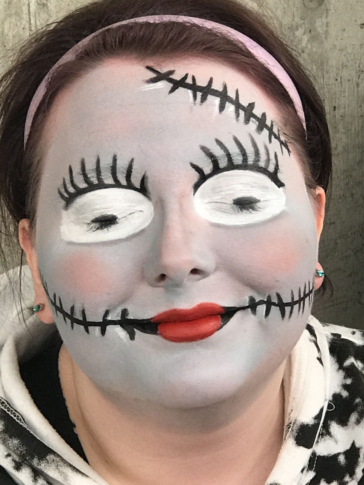 UNO makeup artists create realistic and spooky characters for theatre ...