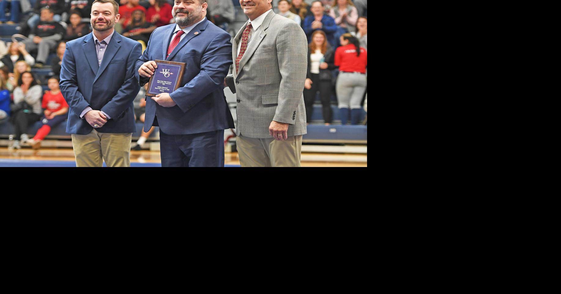 West-Oak inducts stellar hall of fame class | Sports | upstatetoday.com