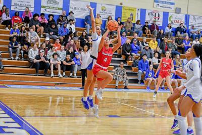 Warriors fail to launch, fall to Wren | Sports | upstatetoday.com