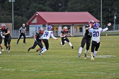 West-Oak blows out Spartans behind Thaxton’s 4 scores | High School ...