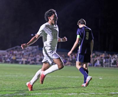 Martinez leads Walhalla past Bobcats | Sports | upstatetoday.com