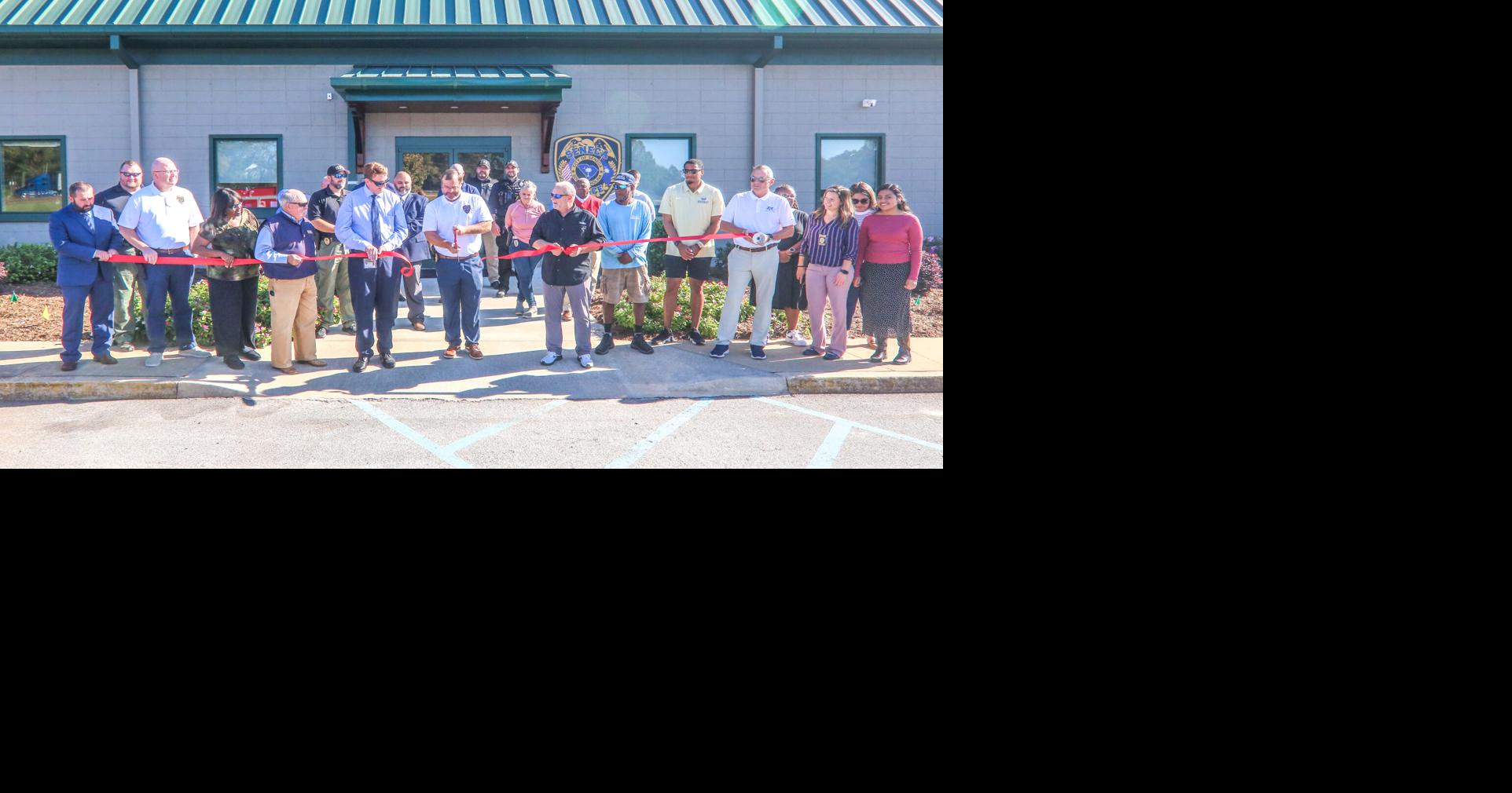Seneca PD hosts ribbon cutting, open house for new facility | News ...