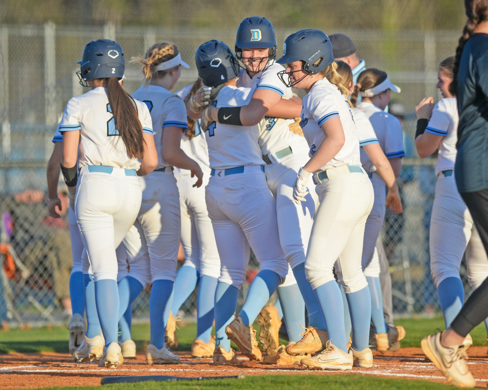 Lions come up short against Crescent | High School | upstatetoday.com