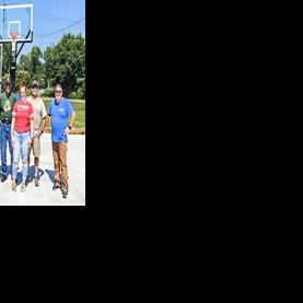 Volunteers help finish courts at Blue Ridge Community Center | News ...