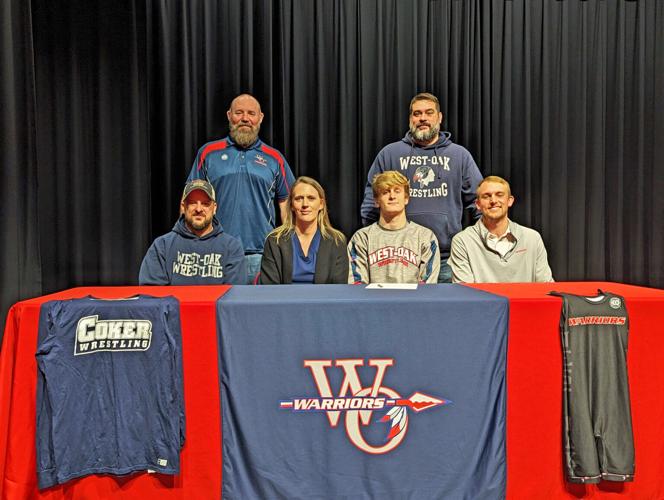 Freeman, Davis sign to wrestle at Coker | High School | upstatetoday.com