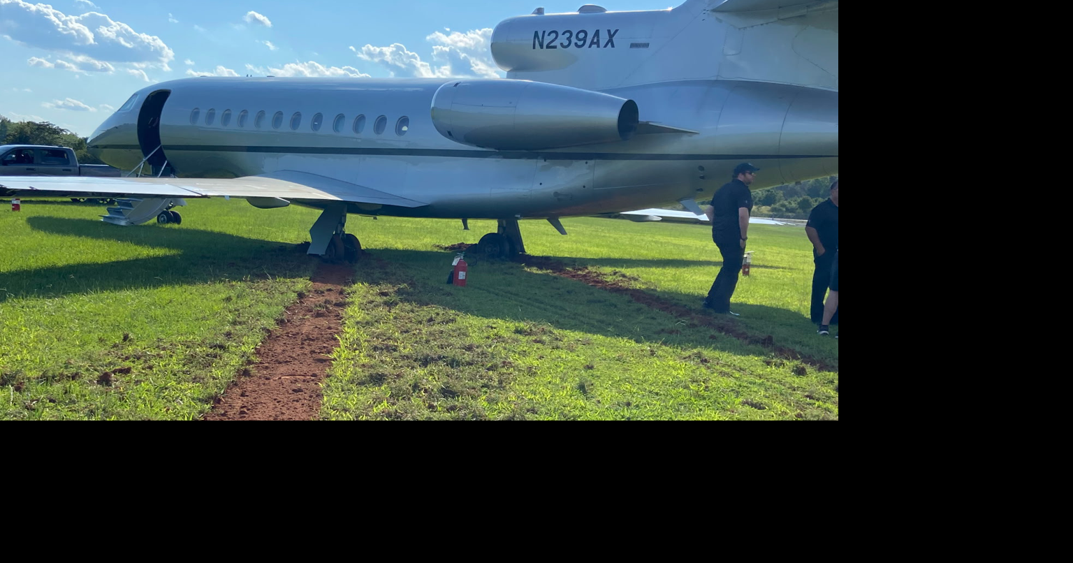 Airplane slides off runway | News | upstatetoday.com