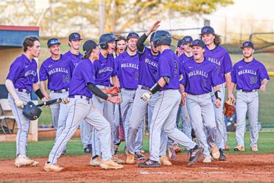 Razorbacks use late surge to top West-Oak | High School | upstatetoday.com