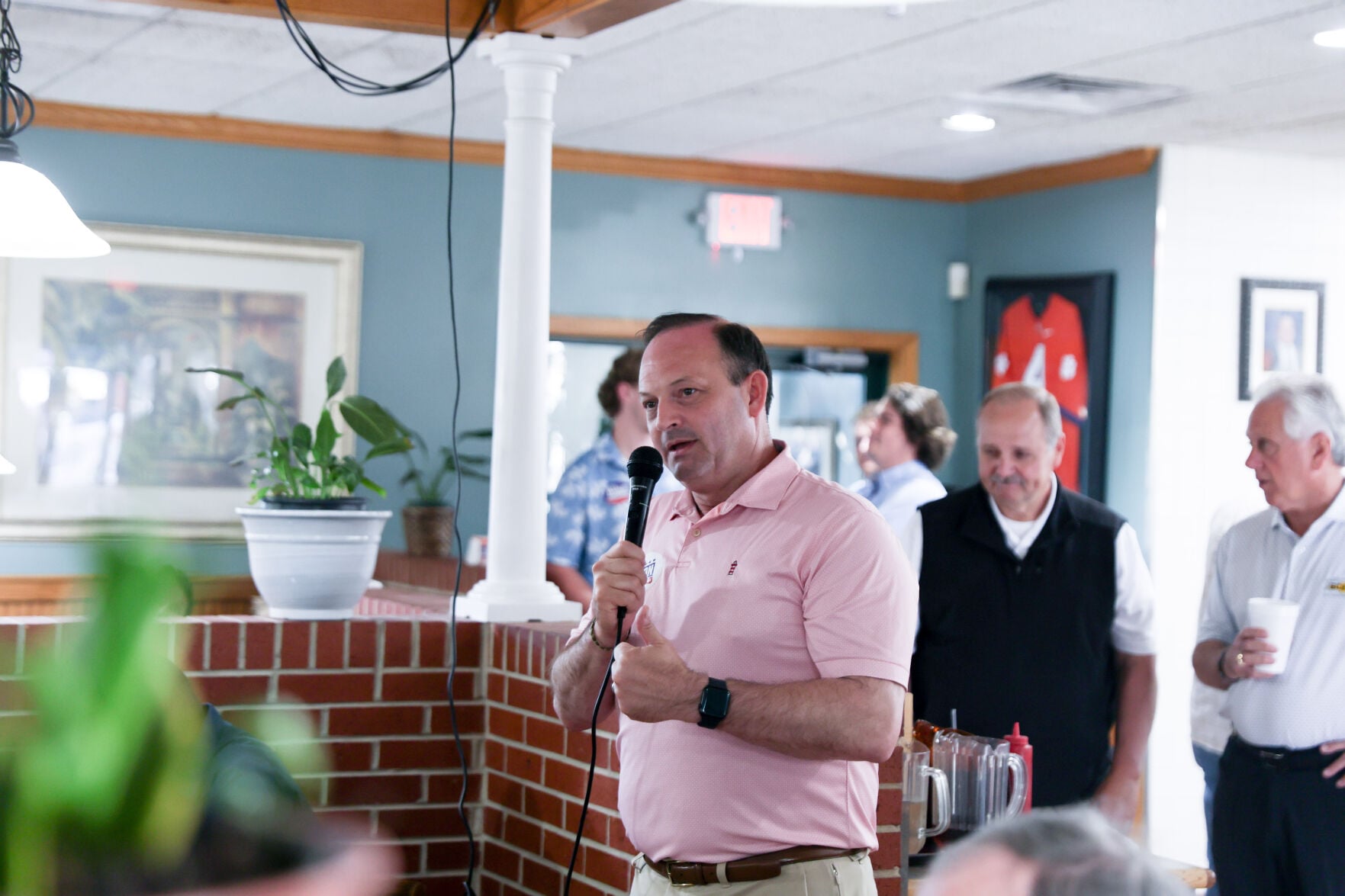 Alan Wilson returns to Seneca ahead of primary | News | upstatetoday.com