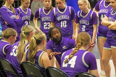 Walhalla coach Wimphrie releases book | High School | upstatetoday.com
