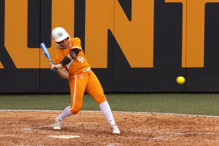 Softball vs. Mercer | Featured Photos | utdailybeacon.com