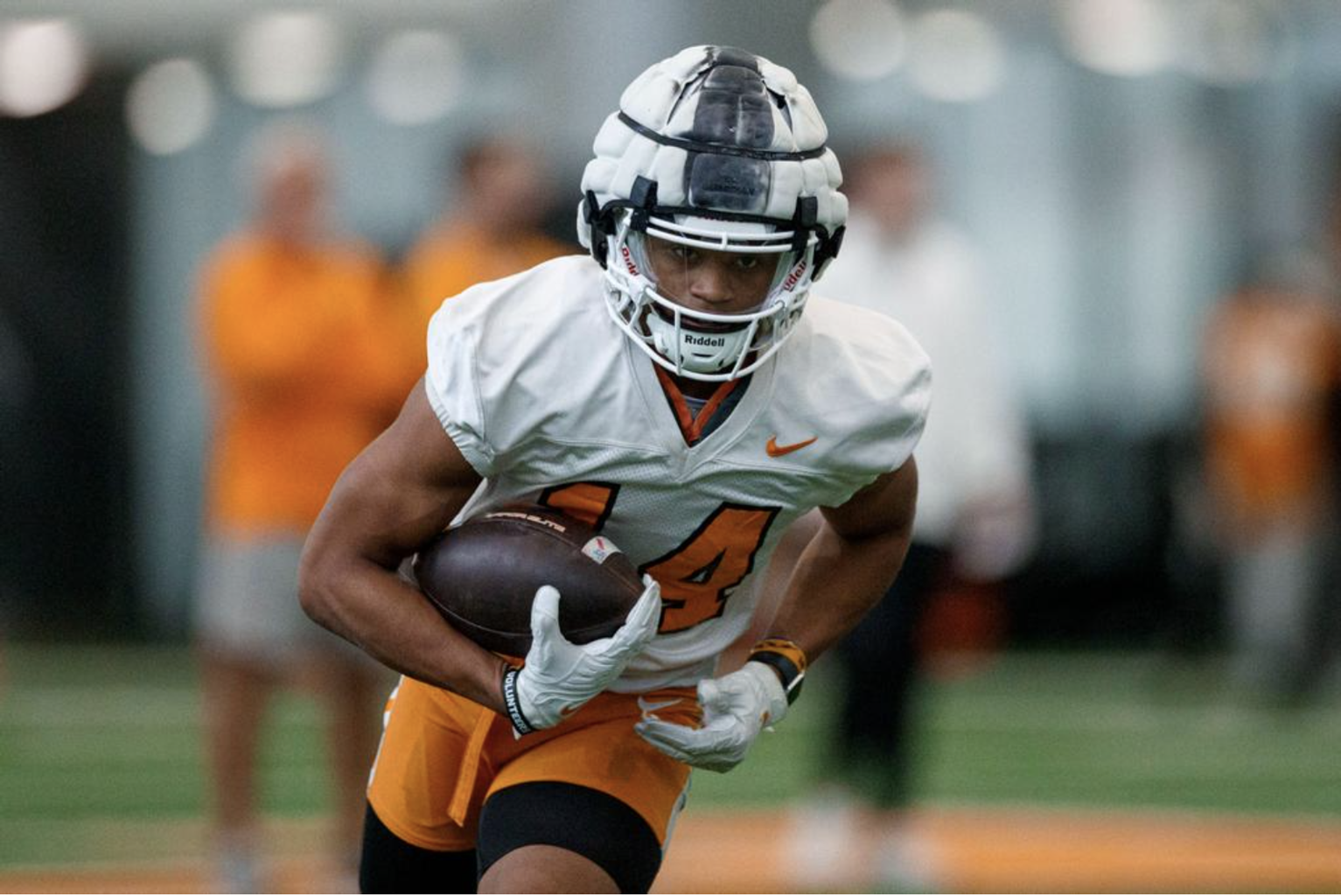 Braylon Staley, young receivers getting grasp on Tennessee football ...