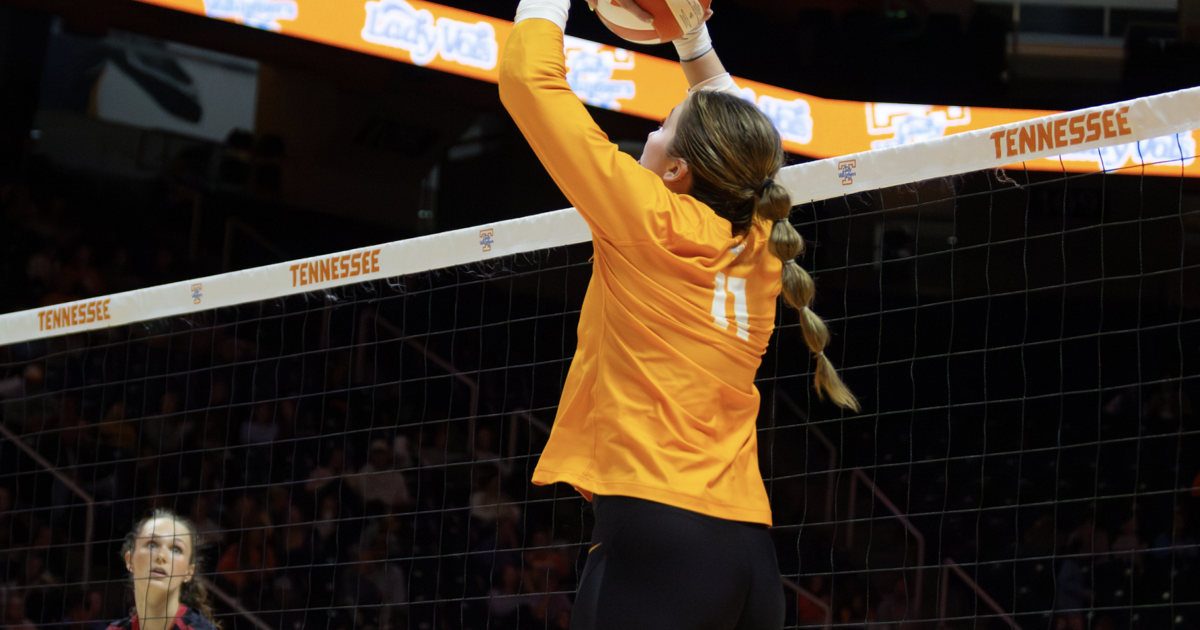 Relentless Tennessee Volleyball Sweeps Ole Miss For Second Time