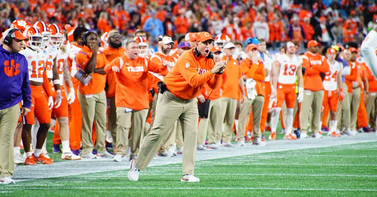 The Clemson Tiger's Justin Robertson breaks down Tennessee vs. Clemson ... The Clemson Tiger's Justin Robertson breaks down Tennessee vs. Clemson ...