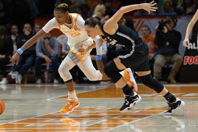 Jordan Horston realizes her dream, travels to NYC for WNBA draft ...